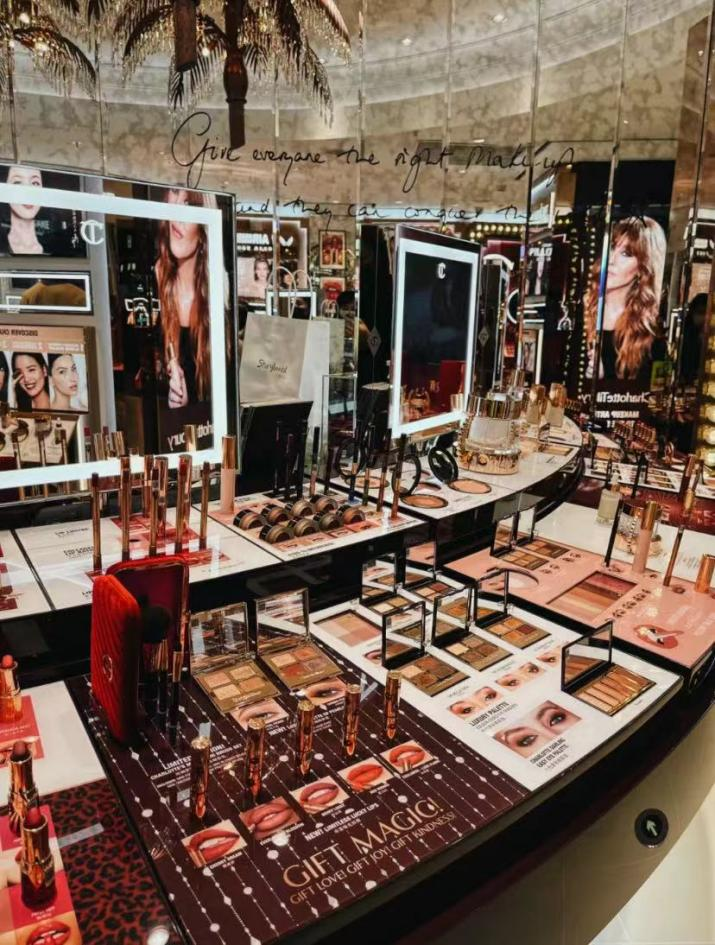 What is driving China’s eye makeup market?